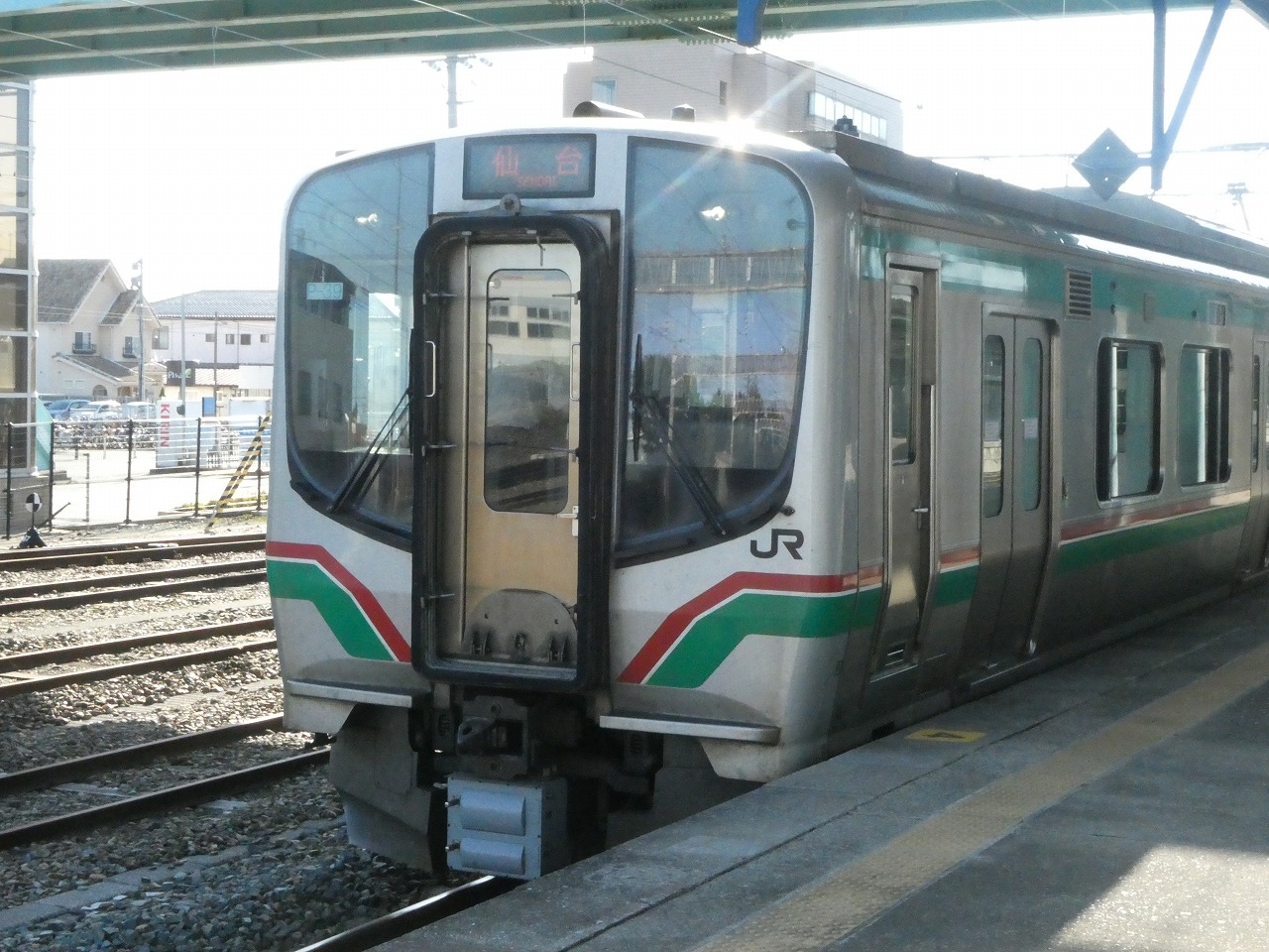 E721系